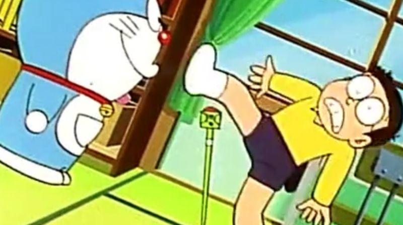 哆啦A梦:大雄真的好懒啊,走路都需要哆啦梦的帮助