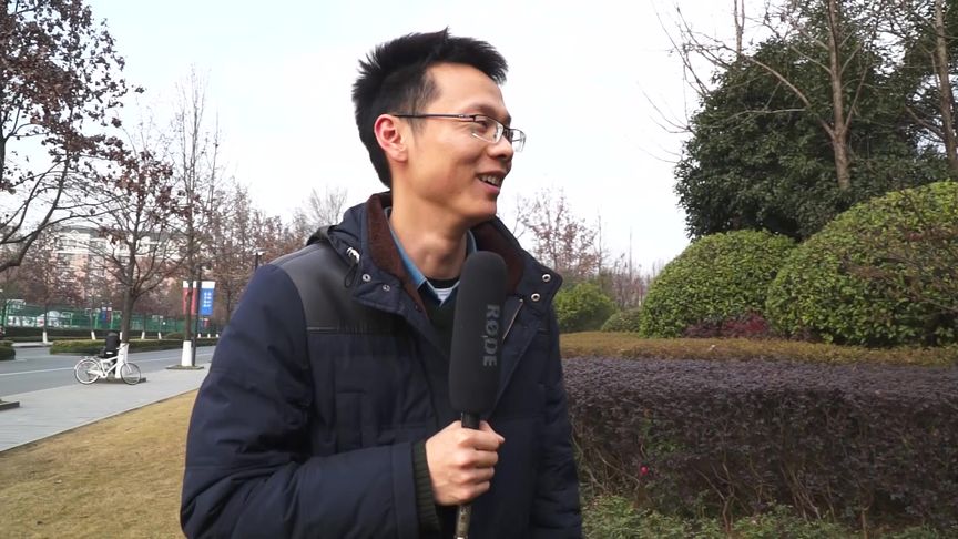 在浙大采访学霸,富有哲理的问题让对方很懵逼,现场有些尴尬