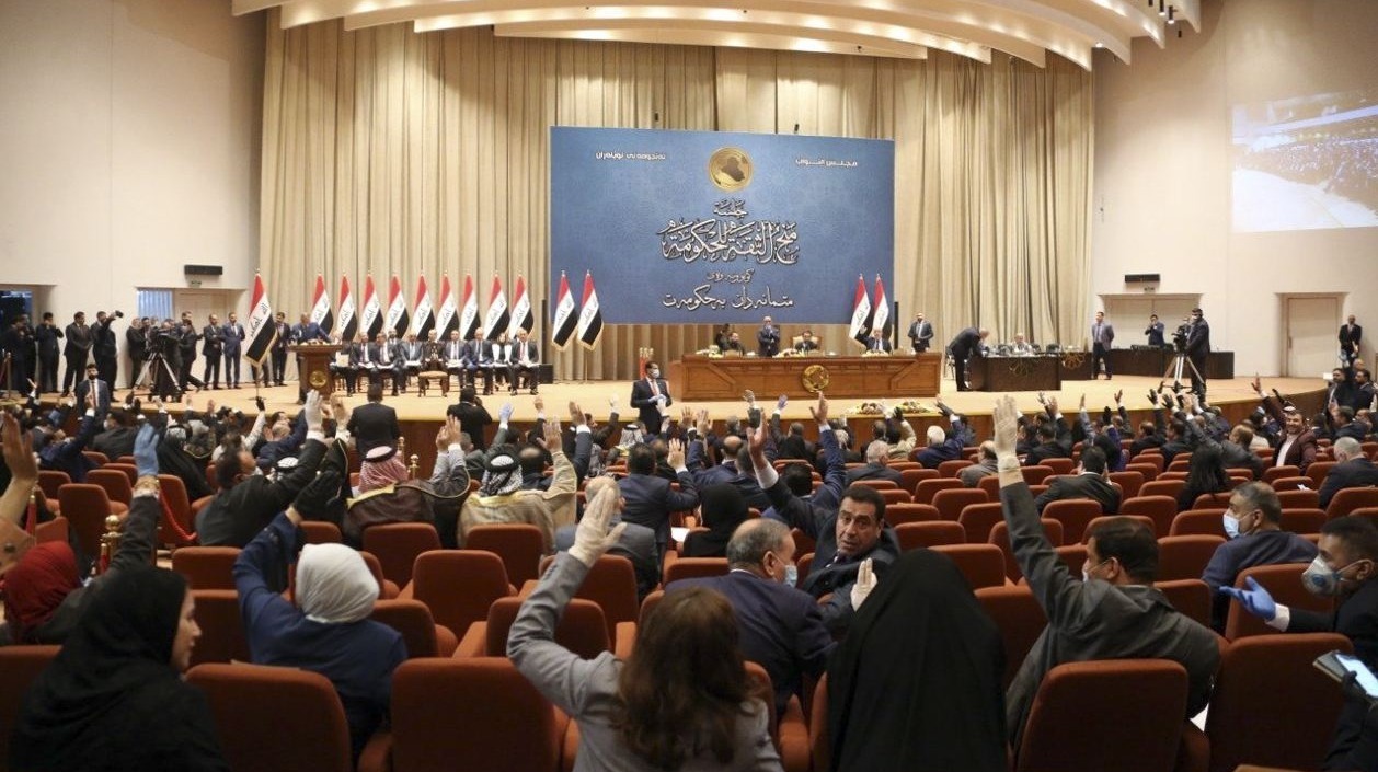 新总理首次内阁会议,宣布一重要决议,将修订美伊战略合作协议