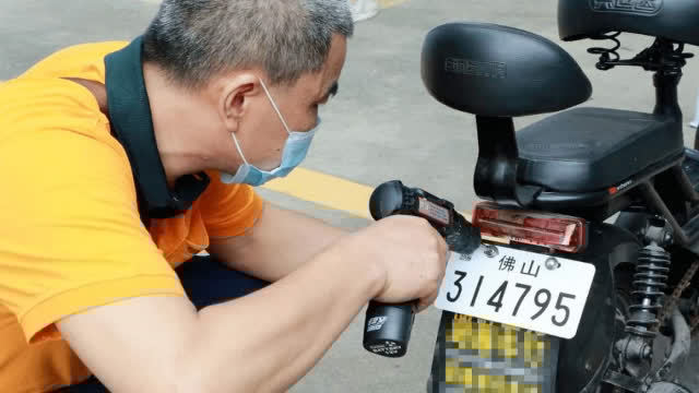 车主注意:9月1日之后电动车车牌将严查,抓紧时间挂牌!