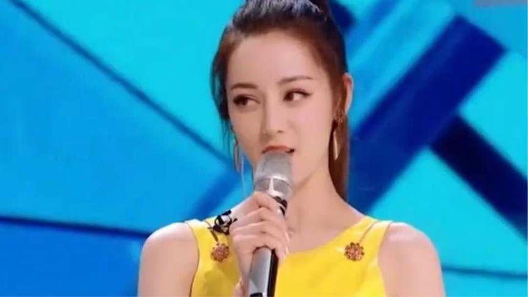 女明星撒娇合集,迪丽热巴撒娇称东华帝君都受不了?张雨绮狂拍手