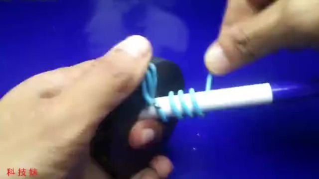 生活黑科技简单有趣的小发明磁铁这样用也能发电,好神奇