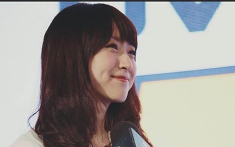 ...【旁观者看你玩VR就是这么蠢】今天到义大世界玩VR虚拟实境,除了...