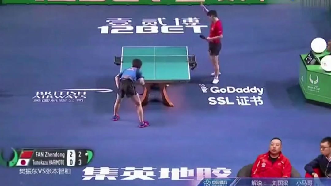 樊振东和张本智和“初次交手”, 就不留情面, 打的张本惨痛不已!
