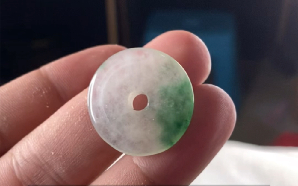 如何识别石英岩酸洗假翡翠