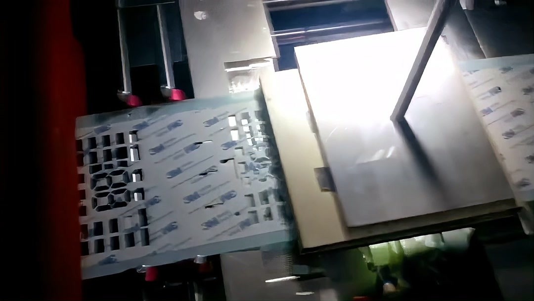 不干胶双面胶贴纸模切冲型生产设备