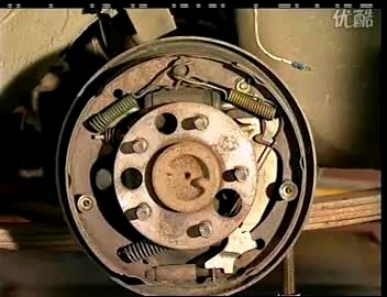底盘构造网络教程视频播放鼓式制动器