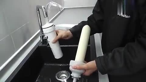 厨房滤水器更换就是这么简单,老师傅手把手操作,你学会了吗?