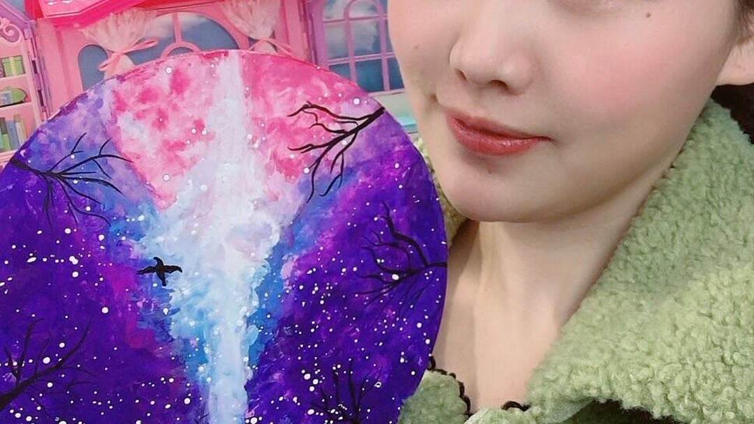 漂亮的水粉画，在白纸上如何画出漂亮的星空！