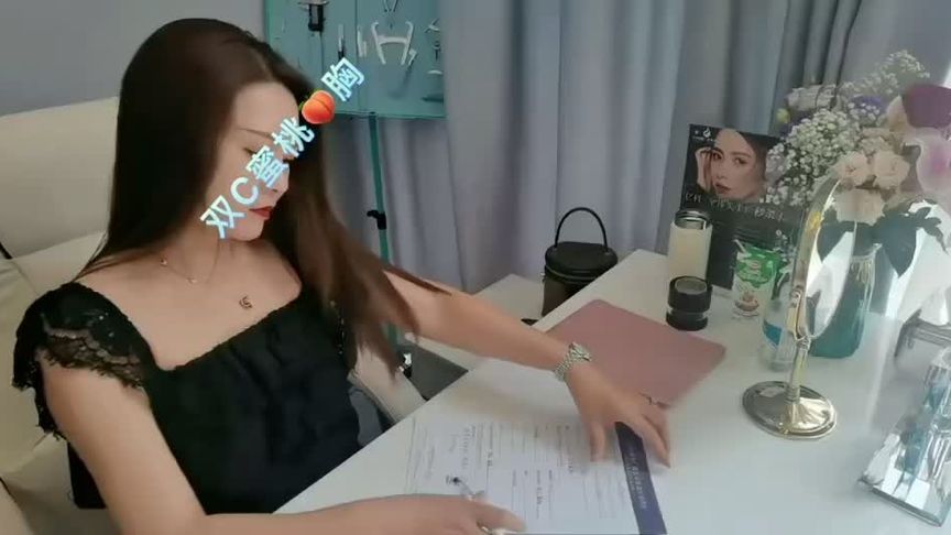 顾客姐姐专门提20万现金过来做我们家的双C蜜桃胸[愉快][愉快]…