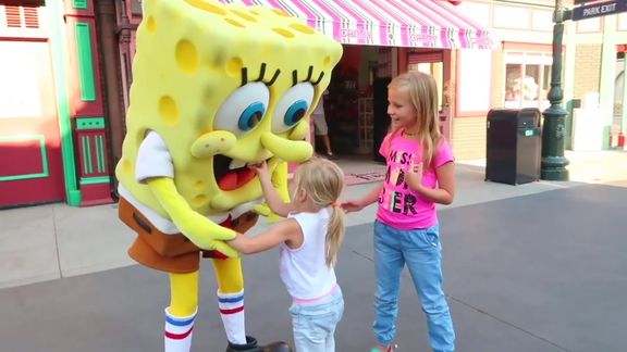 少儿早教亲子互动 海绵宝宝怎么跑到大街上去啦?