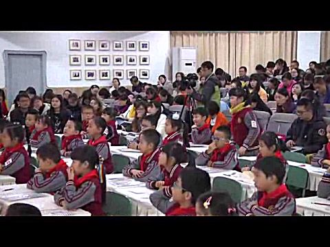 北师大版三年级上册《搭配中的学问》【张光宇】(成都市第十五届...