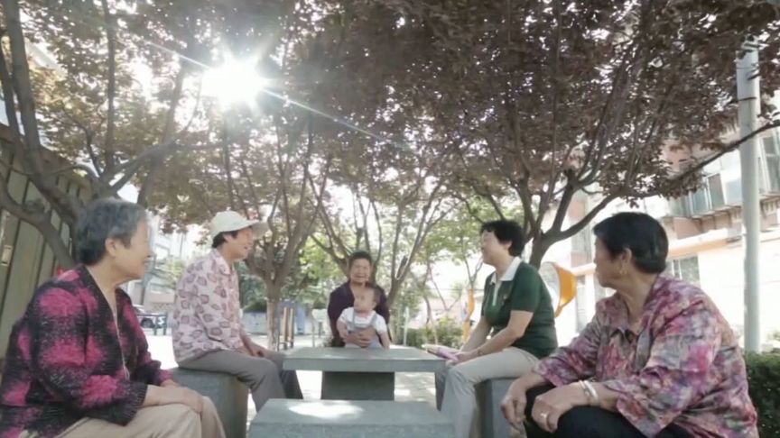 杜芳:第一个百年奋斗目标顺利实现 我们从内心里洋溢着幸福