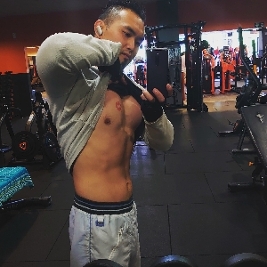 胡子老爸CsecseHu 