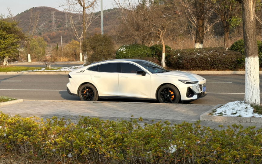 长安UNIV两万公里情况如何