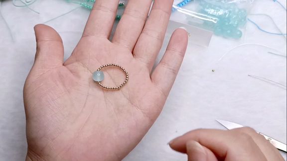 串珠戒指,简单漂亮新手一看就会