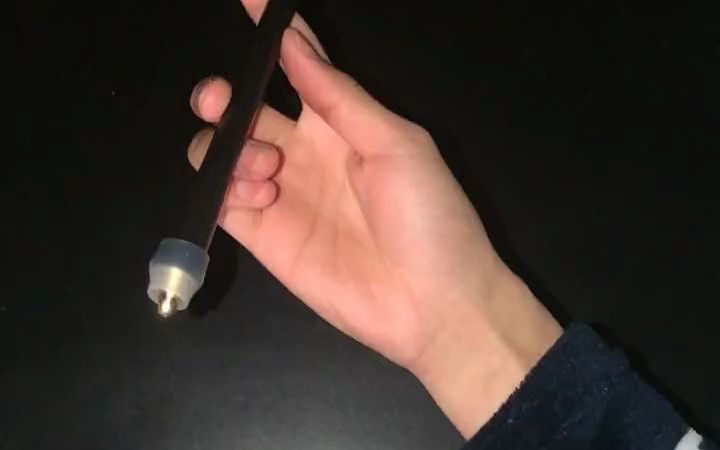【才艺表演】想像我一样起飞吗?转笔零基础教程,只需要一杯奶茶小黄车