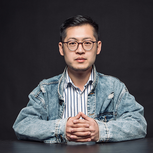 摄影师张允平 