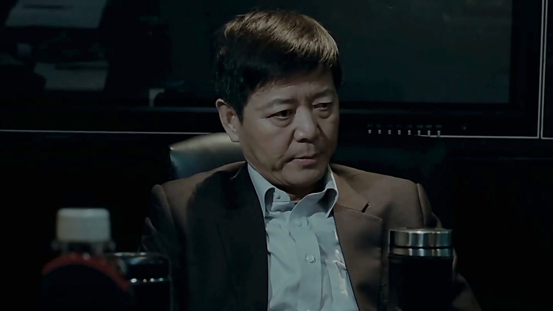 杨颖险些被通缉 黄晓明竟一言不发