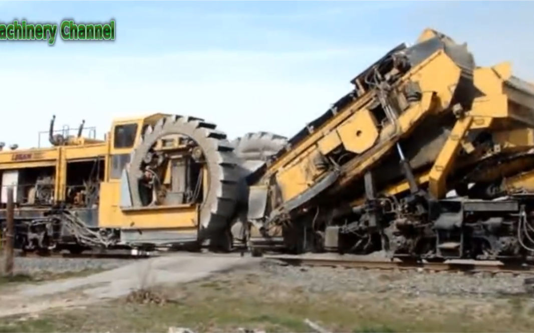 震撼的场面,牛叉的机械,这一组铁路工程施工机械设备是不是让你大开...