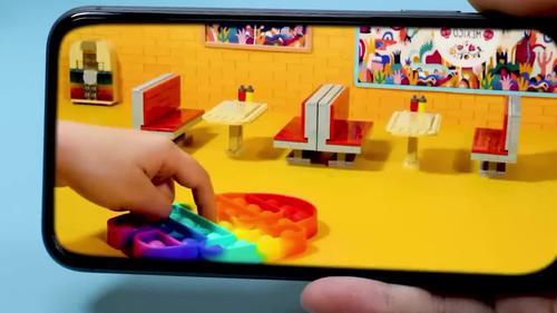 美食少儿动画:按按乐巧变蜂巢,大大会制作出什么美食呢