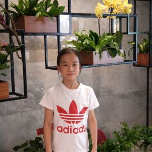 郑洋琪 