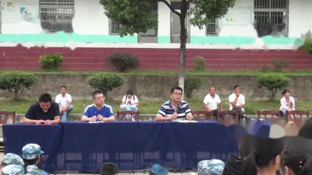 天柱流泉:天柱山镇中心学校校纪校规训导大会