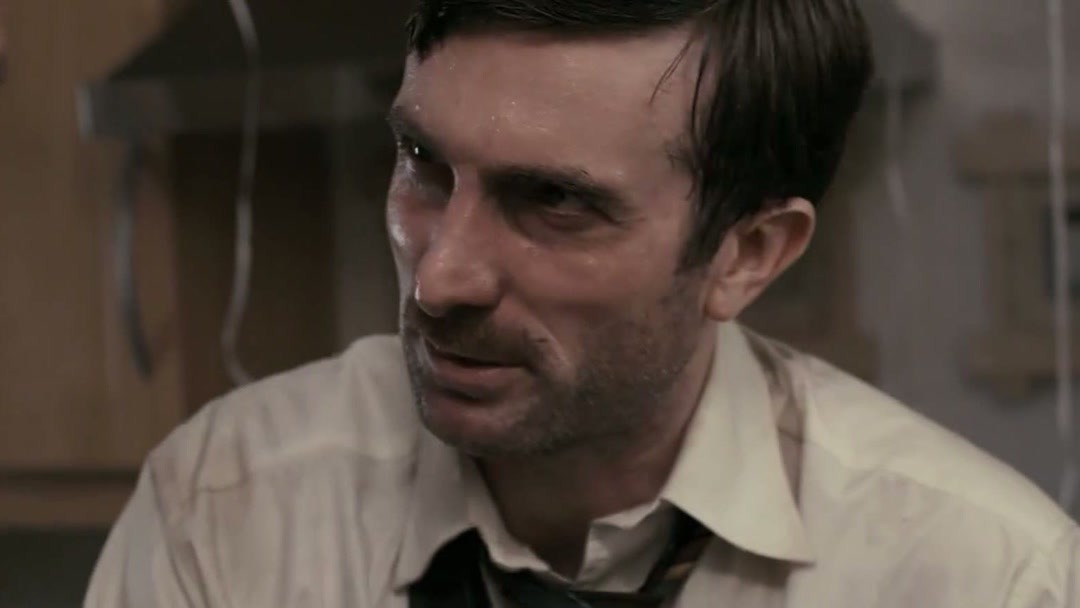 人类感染未知外星病毒!他是否会变成外星人呢?