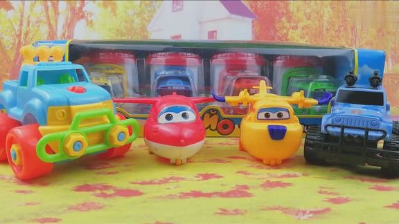 超级飞侠3小汽车越野车公交车玩具 赛车总动员