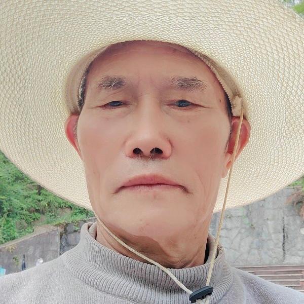 酒鬼艺术 
