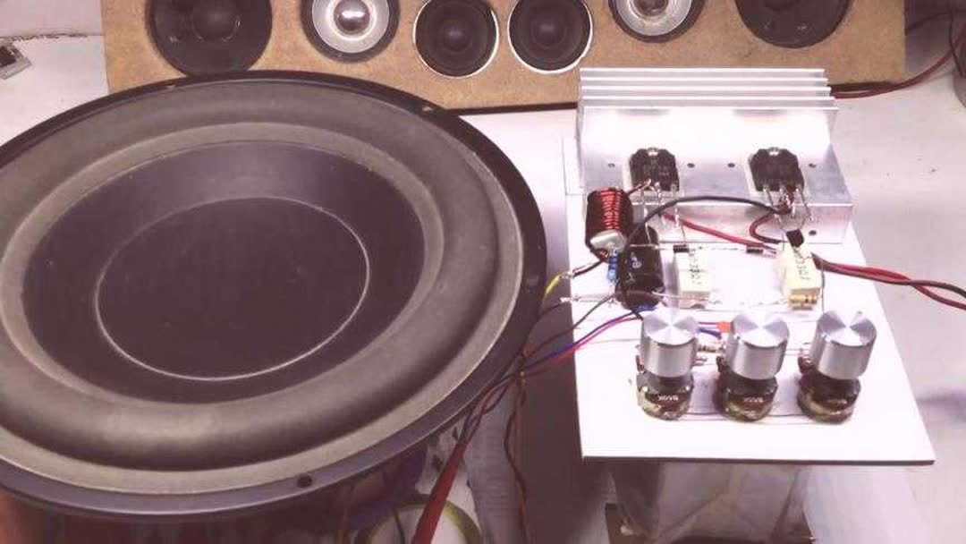 AB类的超低音功率放大器_使用D718 B688晶体管和音量低音高音DIY