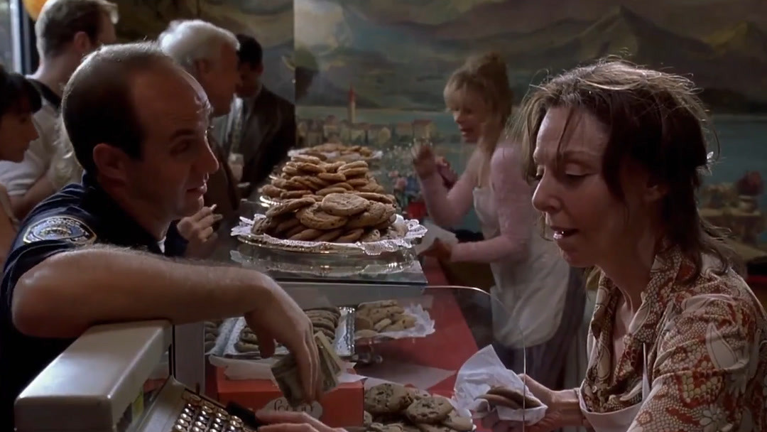 穷老汉租下银行隔壁店铺,准备凿墙抢钱,却意外靠卖披萨发家致富