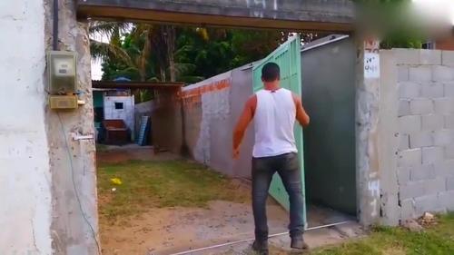 牛人发明-第一次见这种结构的门,后悔自己家大门太落后了,太棒了