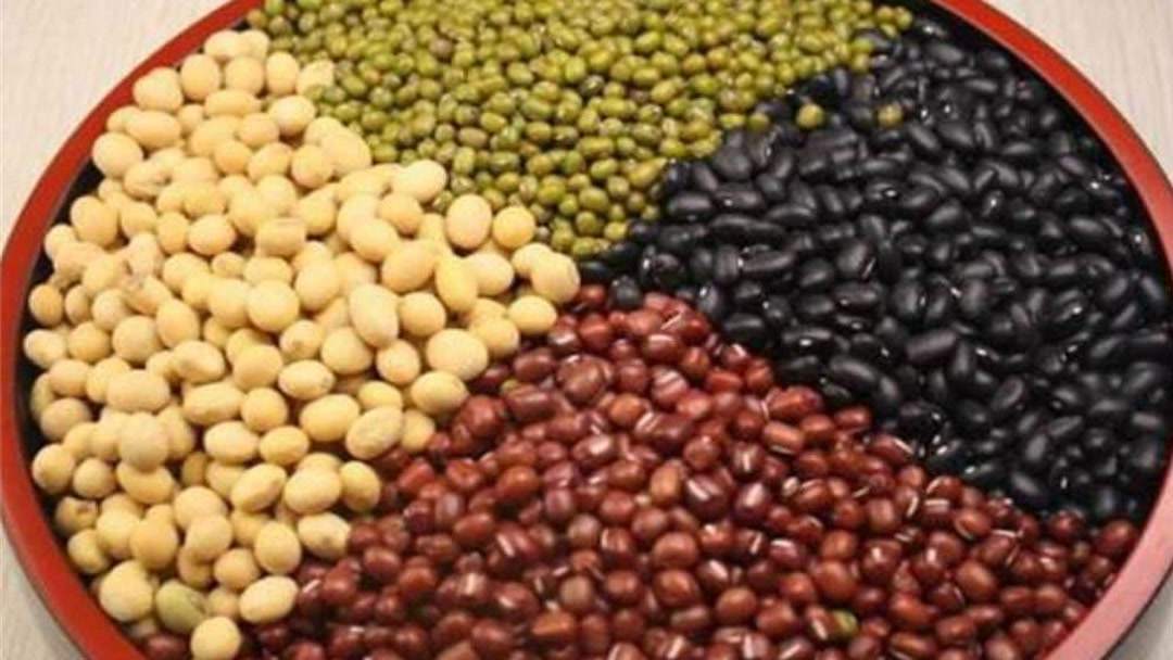 黑豆、红豆、绿豆哪种豆营养价值最高?今天可算明白了,别再吃错