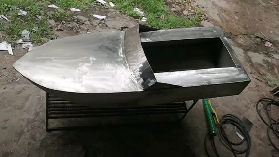 纯手工制作快完成了准备安装螺旋桨