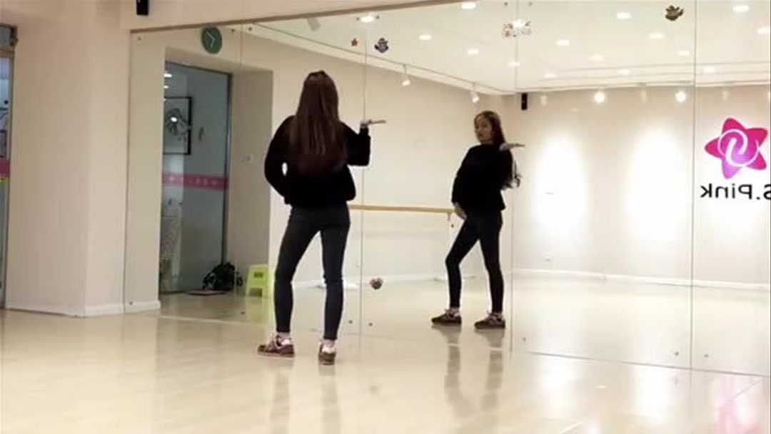 c哩c哩咖喱咖喱舞蹈教学!