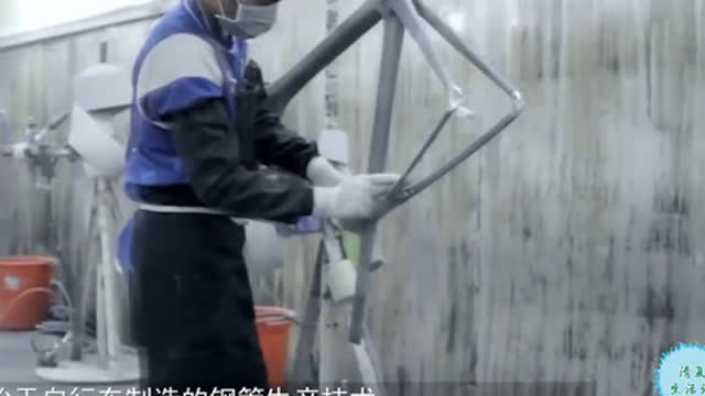 老外这机器用激光弯曲90度方管技术太完美,能替代多少技术工人!