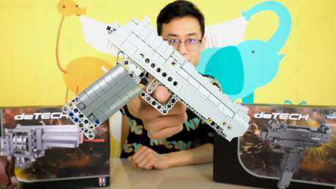 沙漠之鹰积木枪终于拼完了,自己拼就是不一样!比游戏里的还带感