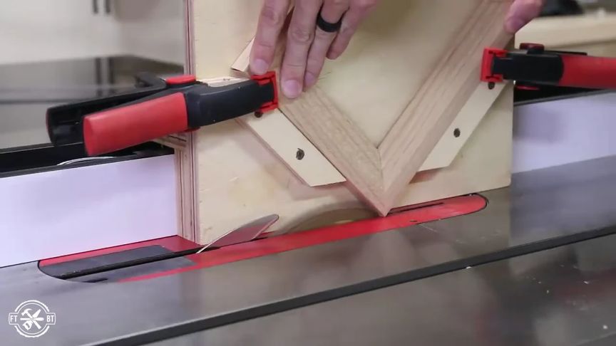 木工DIY——制作相框的三种方式