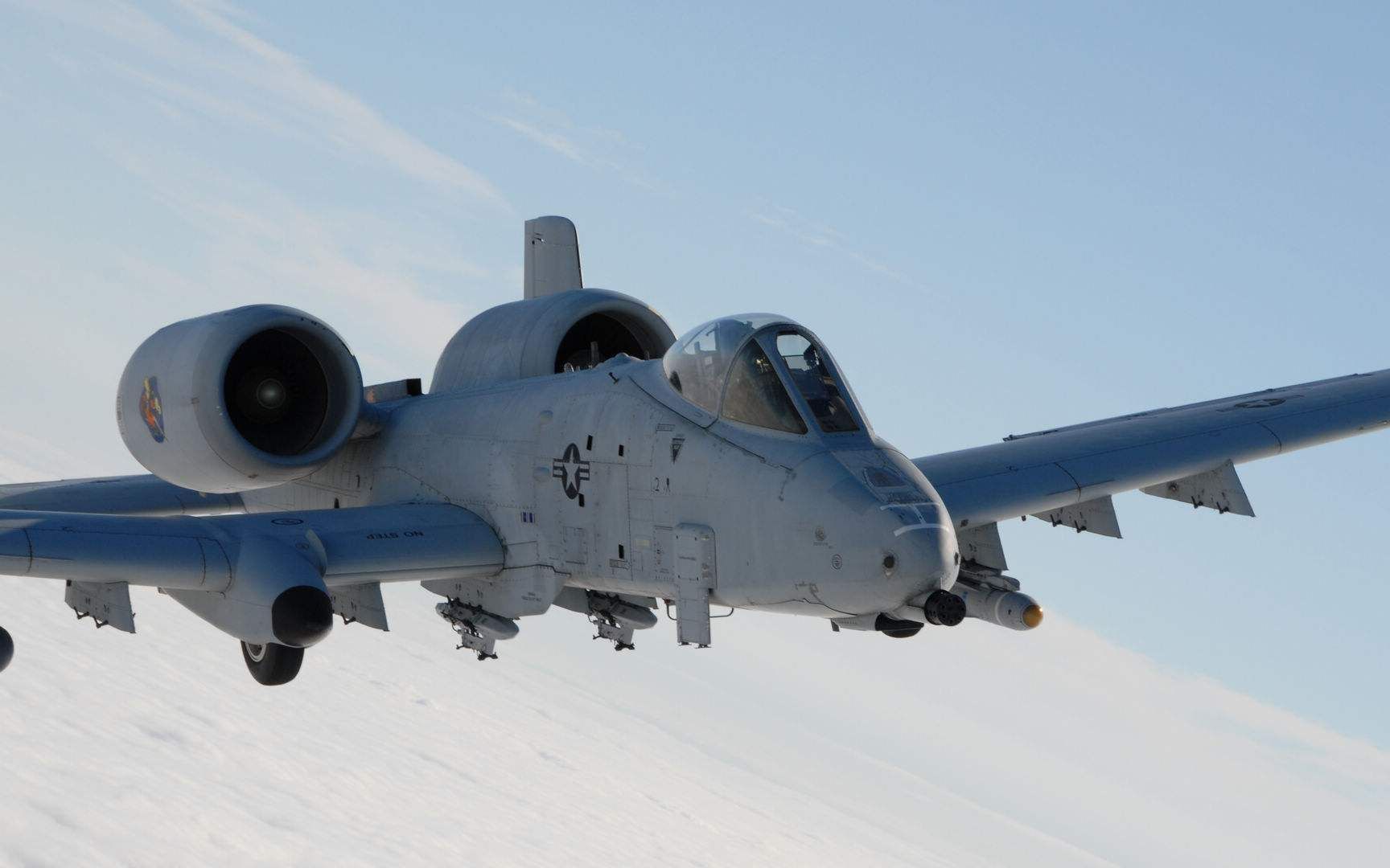 模拟飞行A10攻击机对地攻击