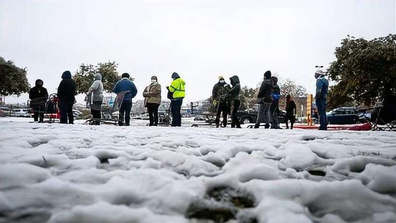新一轮降雪来袭!严寒致美国得州超260万户家庭停电