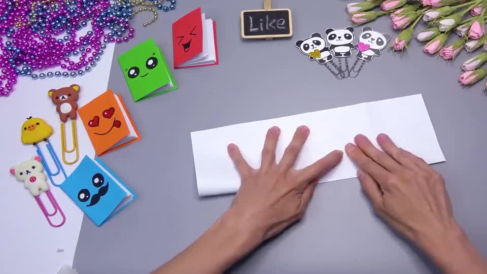 DIY手工制作彩色书本玩具