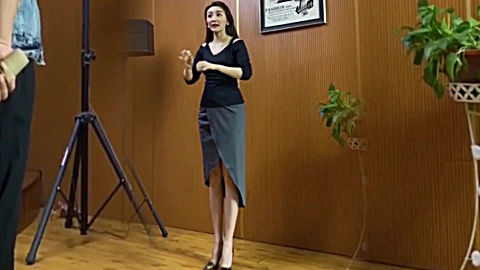 网红孙老师教唱《一荤一素》:这首歌声音要有起伏,带上感情唱