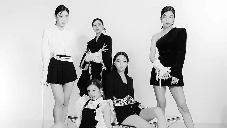 你们喜欢什么风格的itzy呢? itzy7月15日回归哦! #itzy