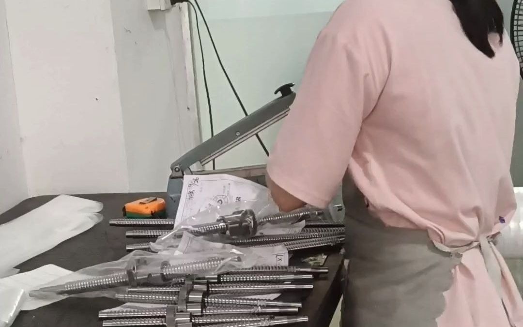 ...低静音,配有效正台检测,保证丝杆直线度精准,顺畅更稳定#tbi滚珠...