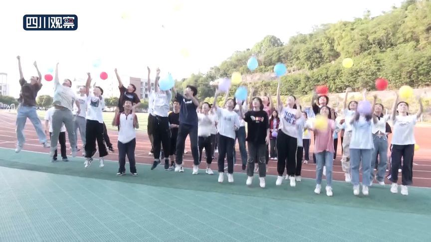 高考倒计时:花式减压 快乐迎考