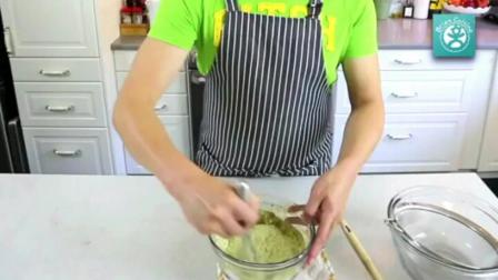 怎样做披萨饼家常做法 想要学习烘焙大概需要多少钱 学习蛋糕制作