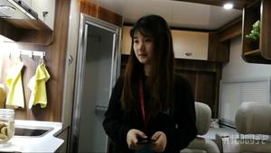 以后不用买房了 这套接地气的自动档房车39万8开到哪住到哪