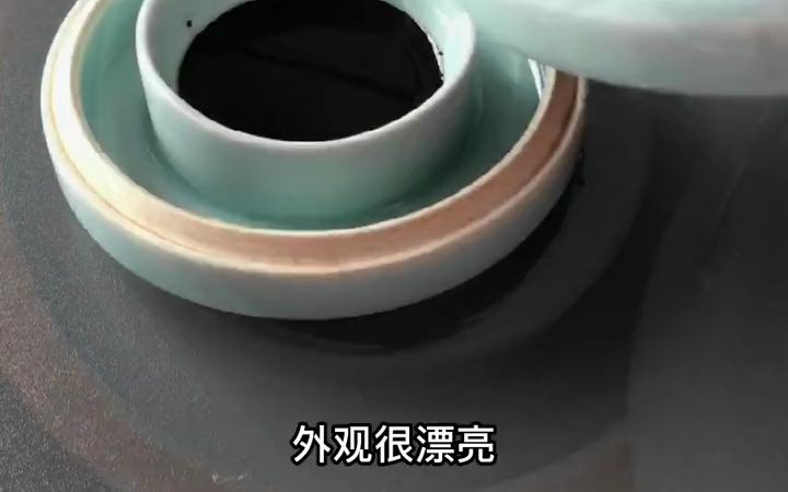 很火的火锅砚台来啦!墨真的不会干,还有笔搁设计,功能多样,颜值高,好...