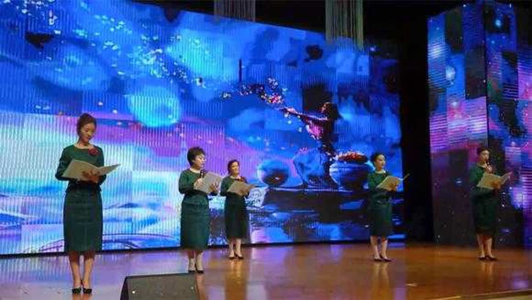 长治市女企业家协会会员风采展示:朗诵《相信未来》